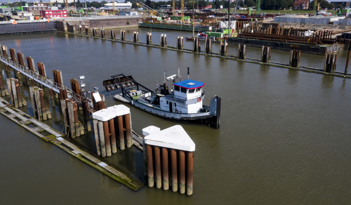 Bertus • Dutch Dredging