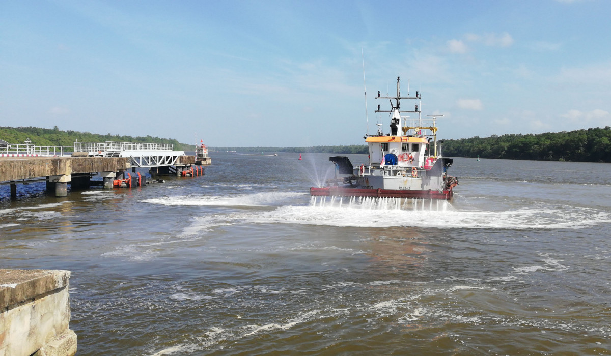 Delta Queen II • Dutch Dredging